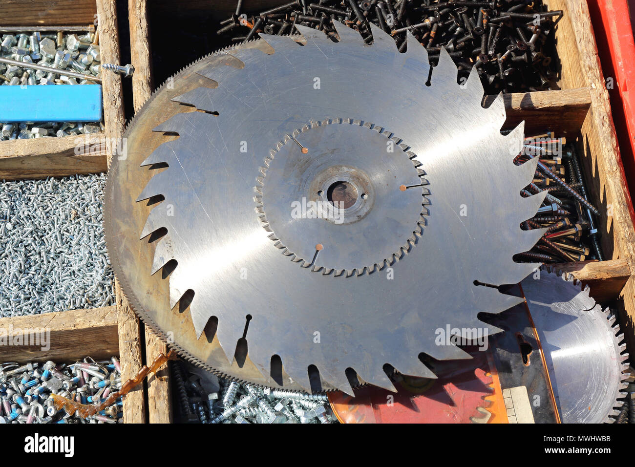 Rotating saw hi-res stock photography and images - Alamy