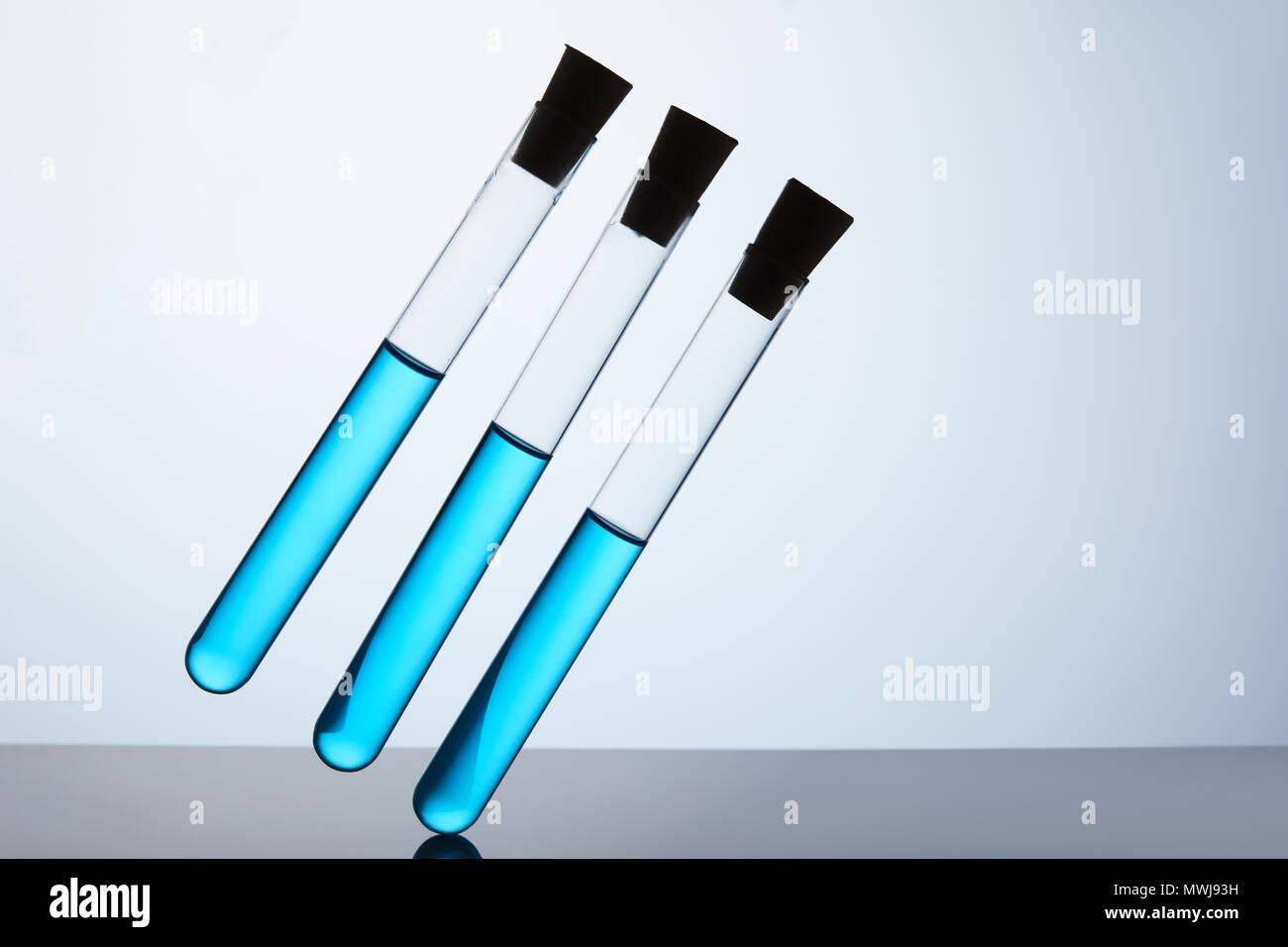 Row test hi-res stock photography and images - Alamy