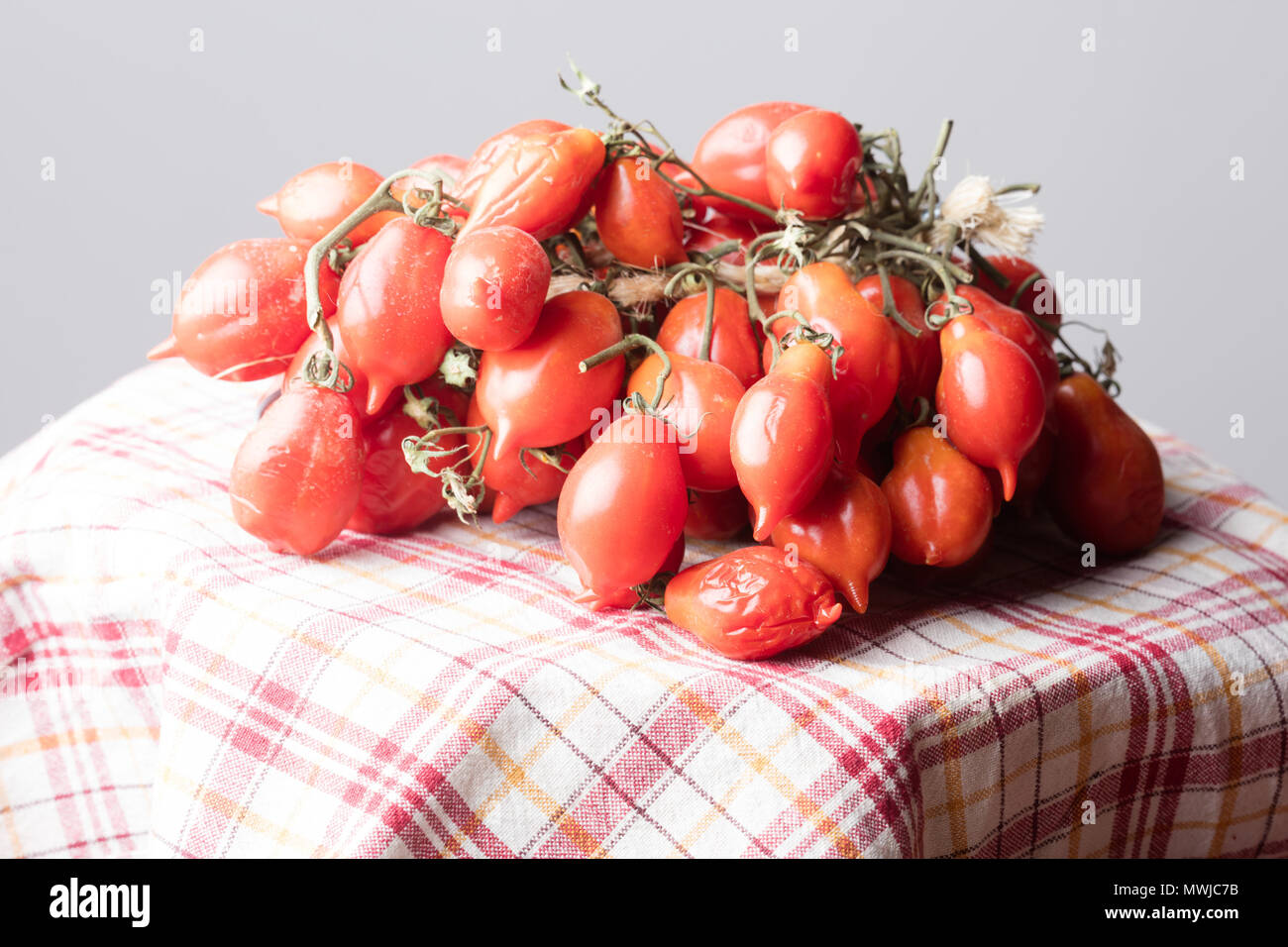 Tomatoes of Vesuvius joint in Piennolo, Naples Stock Photo - Alamy