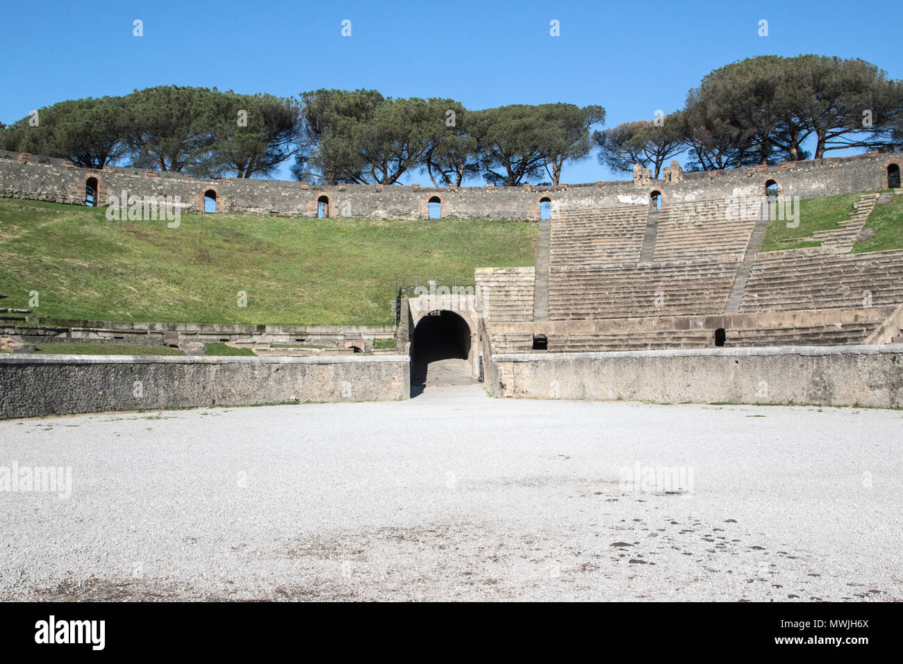 Pompeii ampitheatre hi-res stock photography and images - Alamy