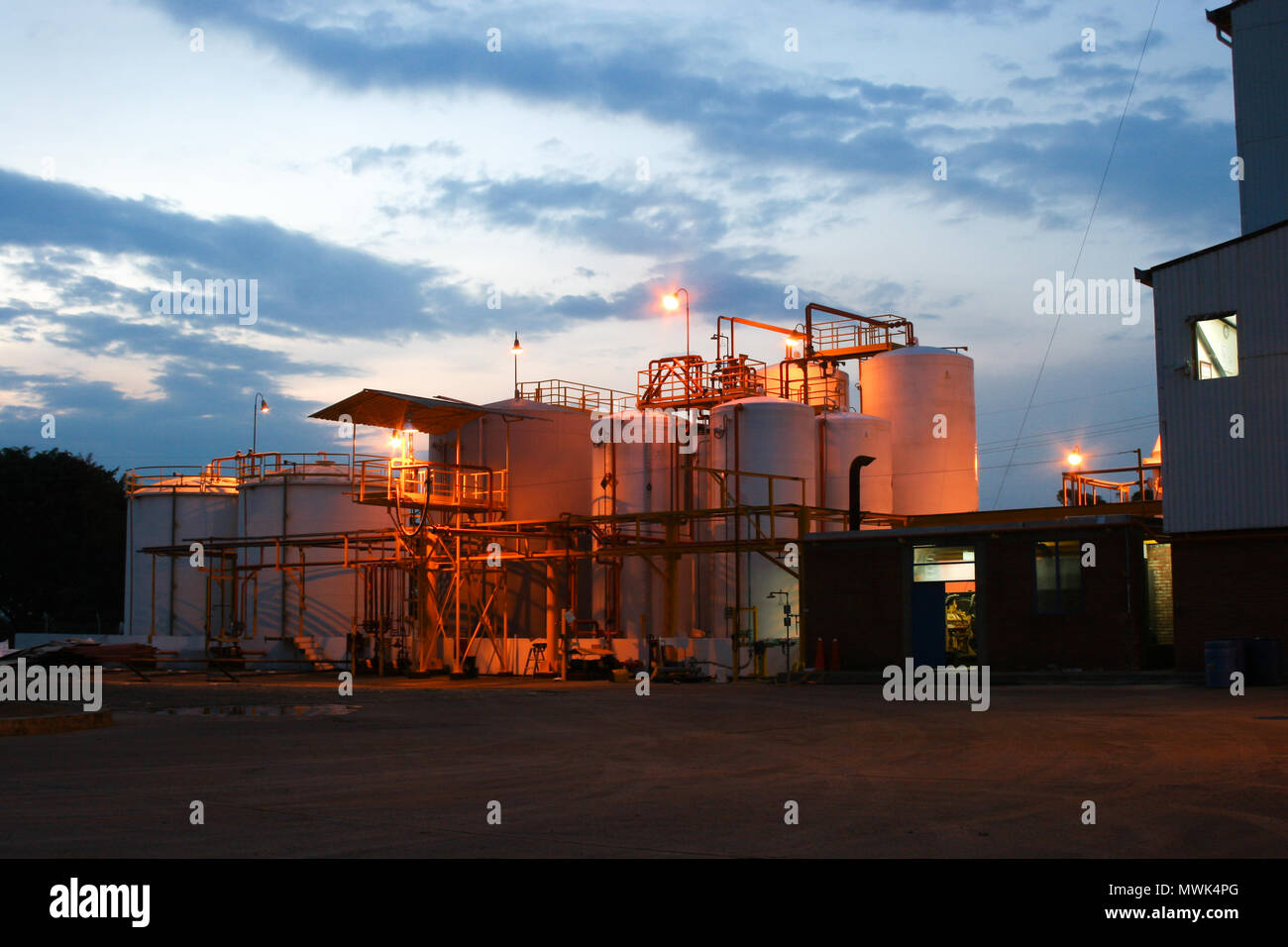 Chemical Industry, Storage Tank In Industrial Plant Stock Photo - Alamy