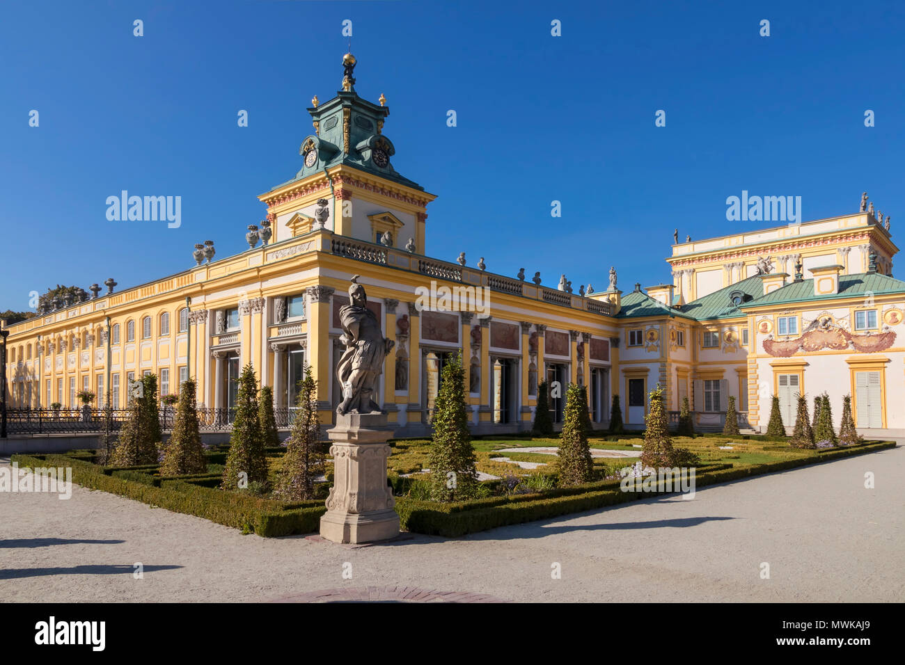 Beautiful palace hi-res stock photography and images - Alamy