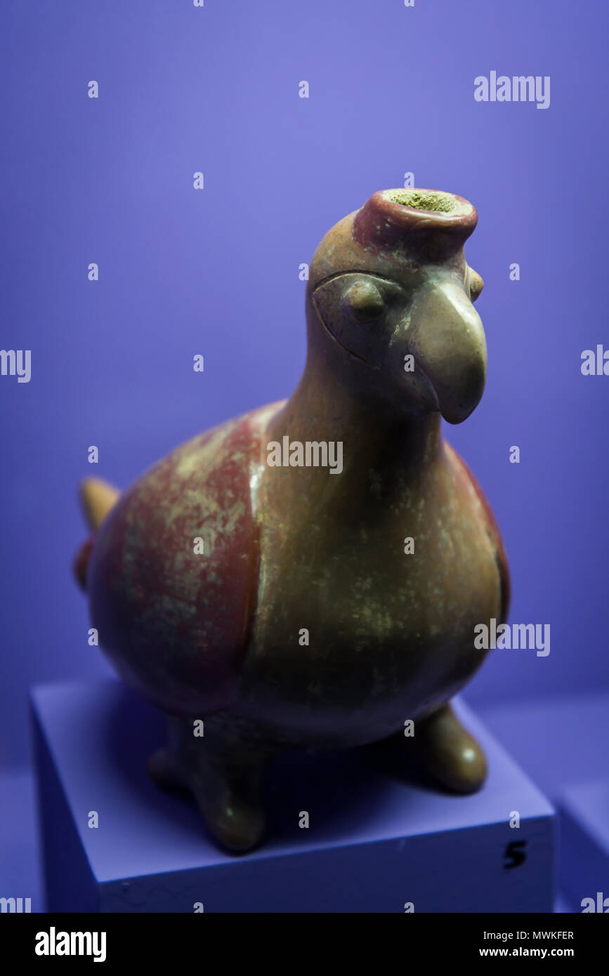 Pre-Hispanic Art Museum Rufino Tamayo, Bird sculpture, Ceramic ...