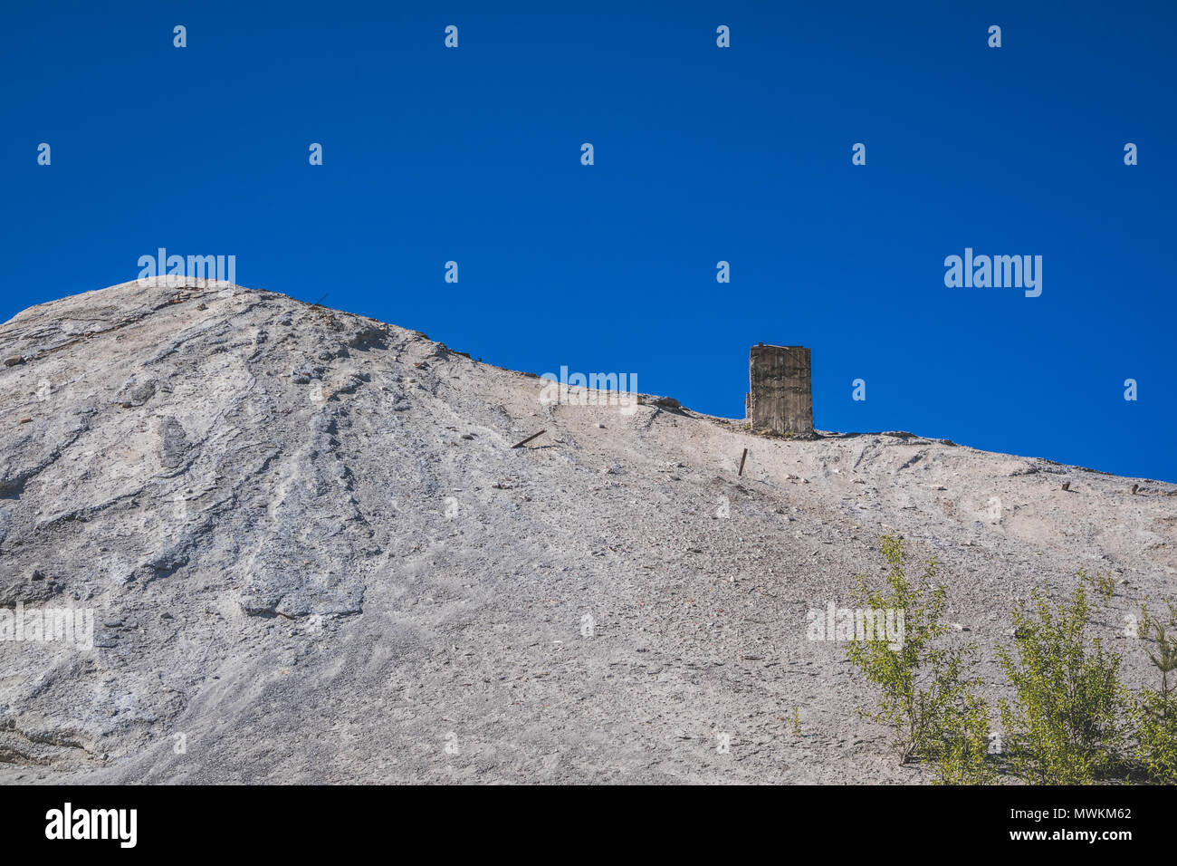 Oil shale mining hi-res stock photography and images - Alamy