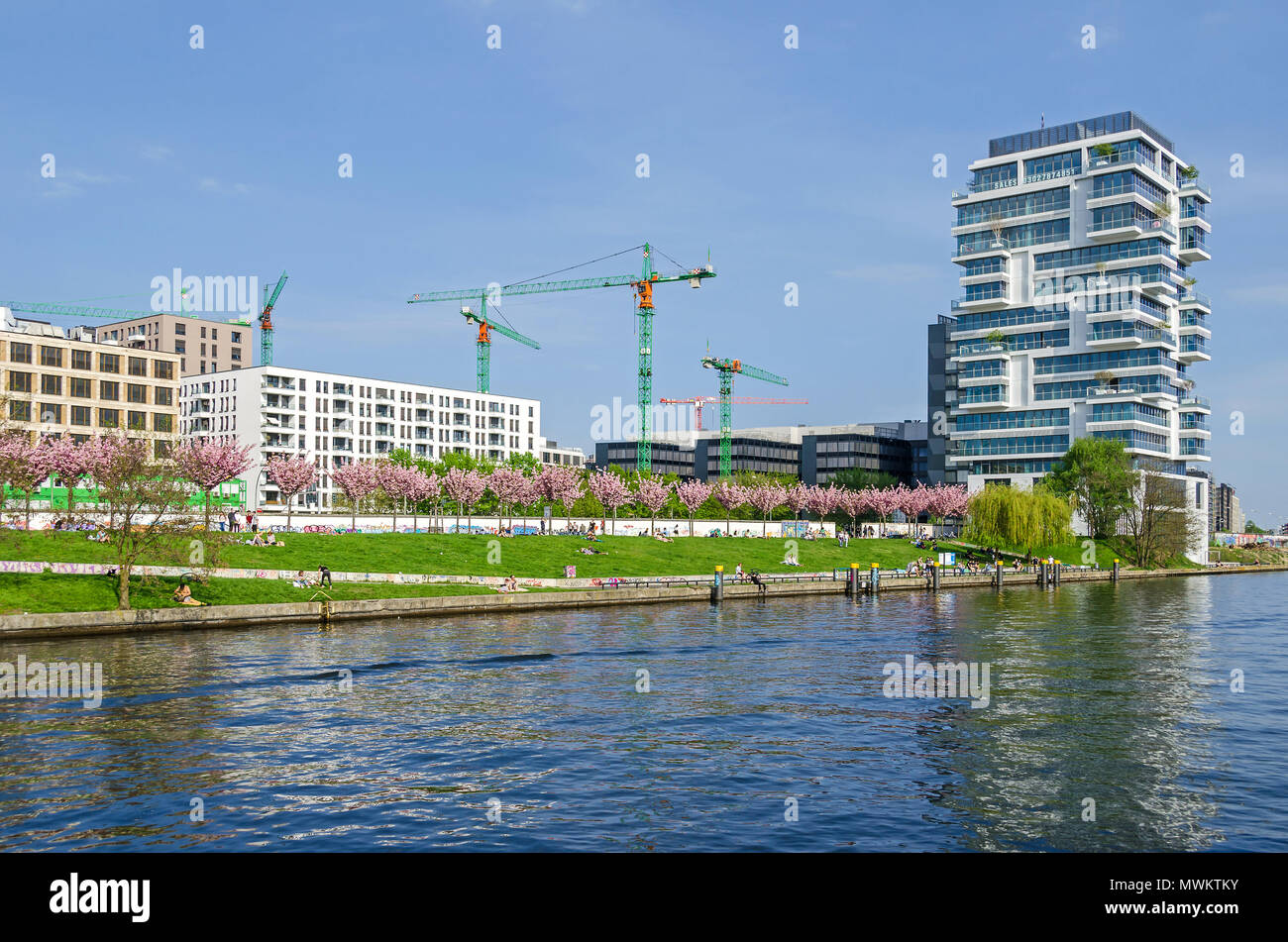 Living levels hi-res stock photography and images - Alamy