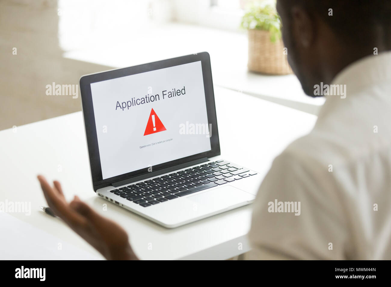 Frustrated computer user hi-res stock photography and images - Alamy