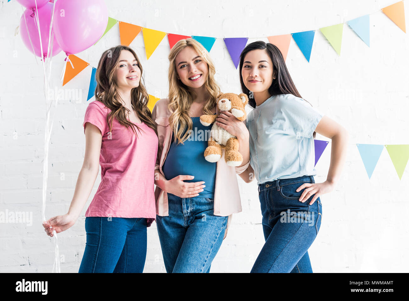 Baby party hi-res stock photography and images - Alamy