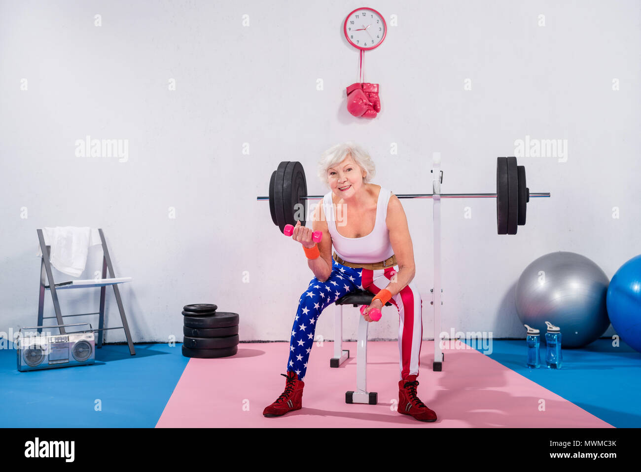 Lady exercising hi-res stock photography and images - Alamy