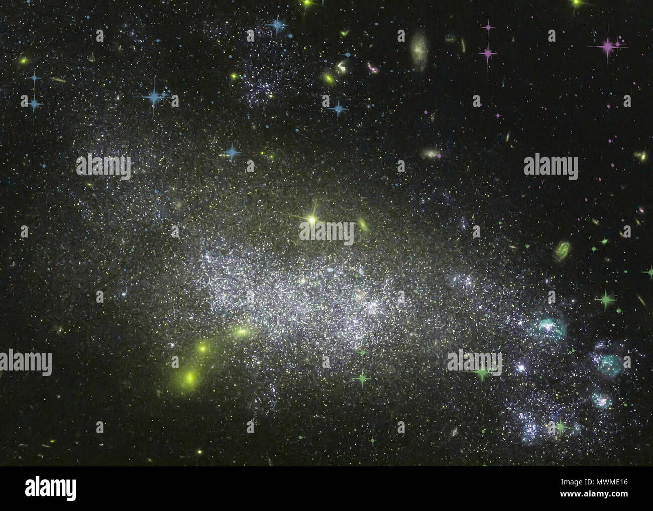 Cluster formation hi-res stock photography and images - Alamy