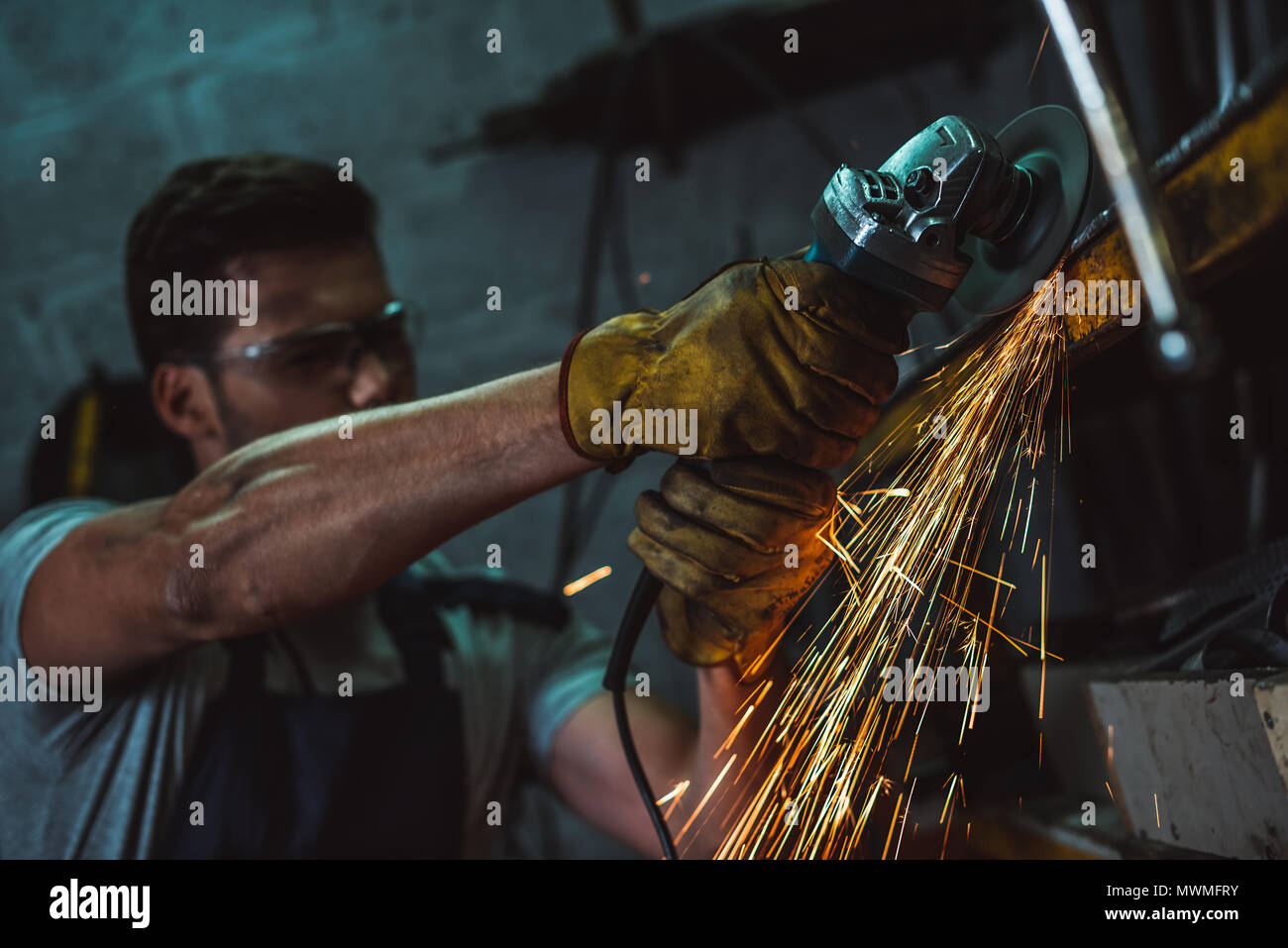 Male masculine mechanic garage hi-res stock photography and images - Alamy