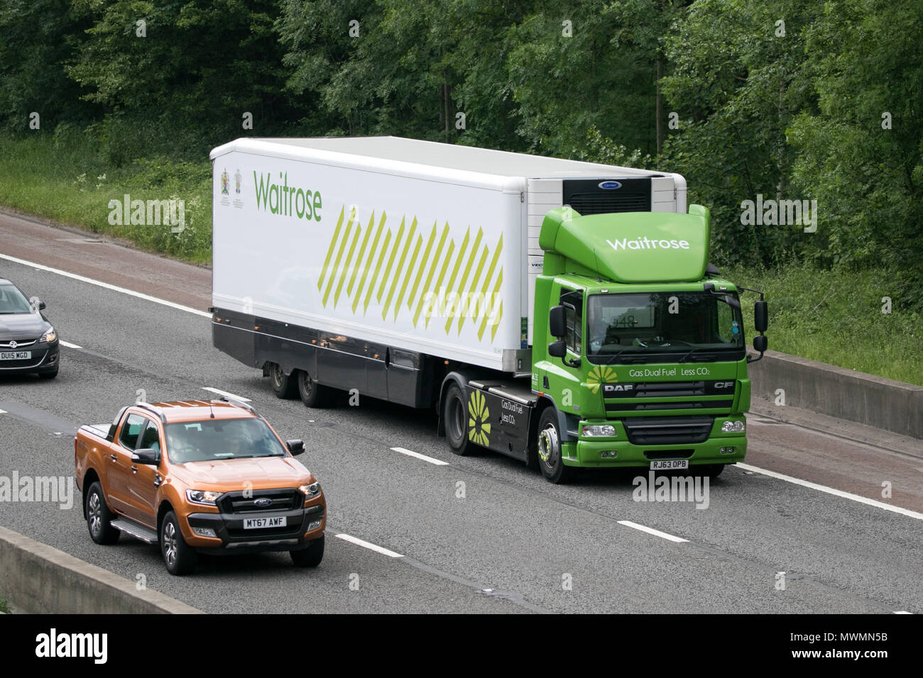 Grocery delivery truck hi-res stock photography and images - Alamy