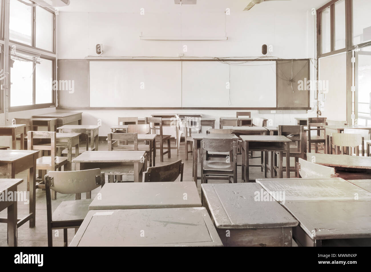 Old style classroom hi-res stock photography and images - Alamy