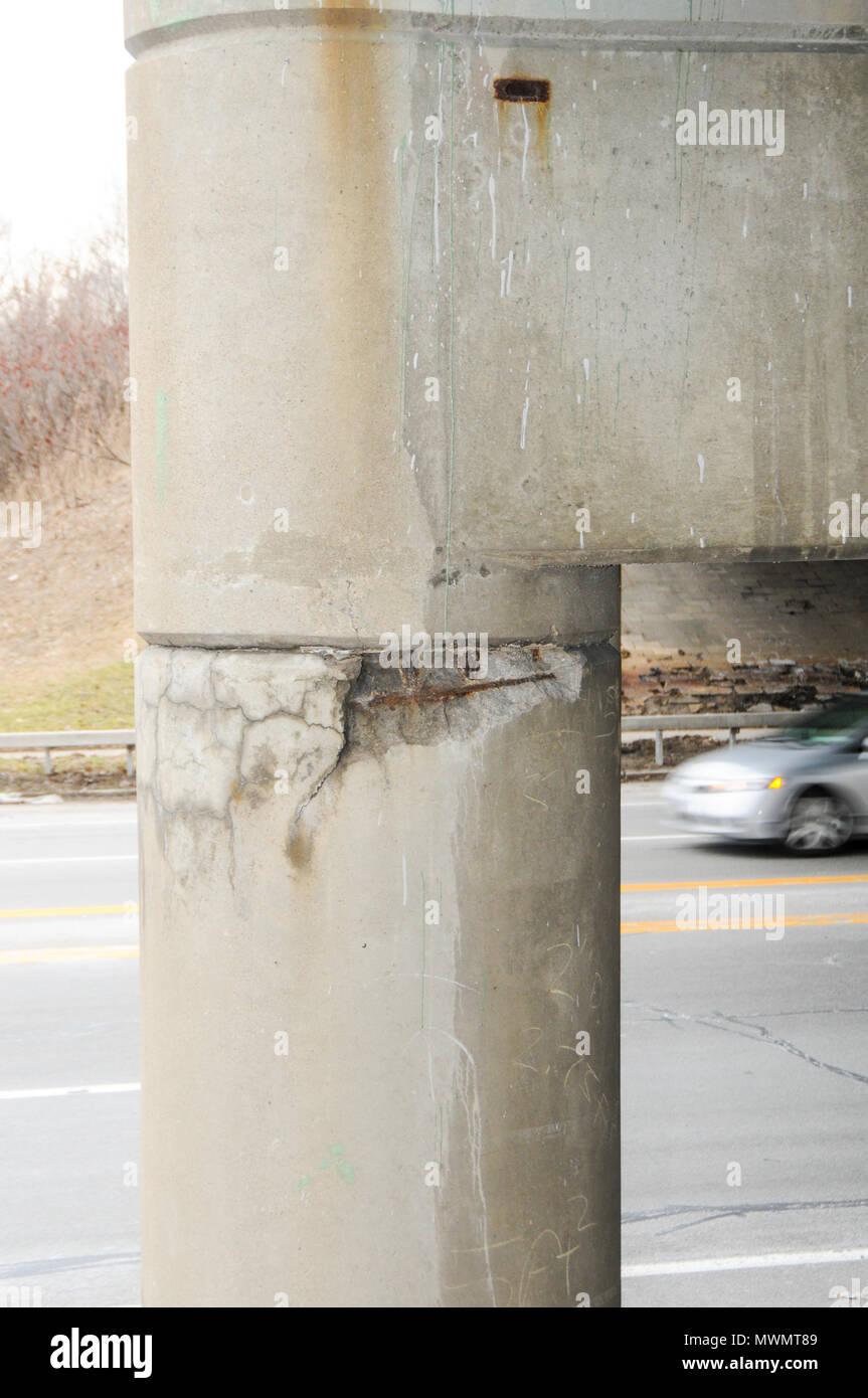 Bridge in need of repair Stock Photo - Alamy