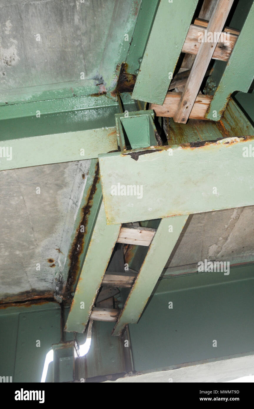 Bridge in need of repair Stock Photo - Alamy