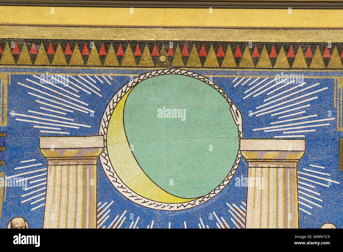 Pythagoras masonic lodge hi-res stock photography and images - Alamy