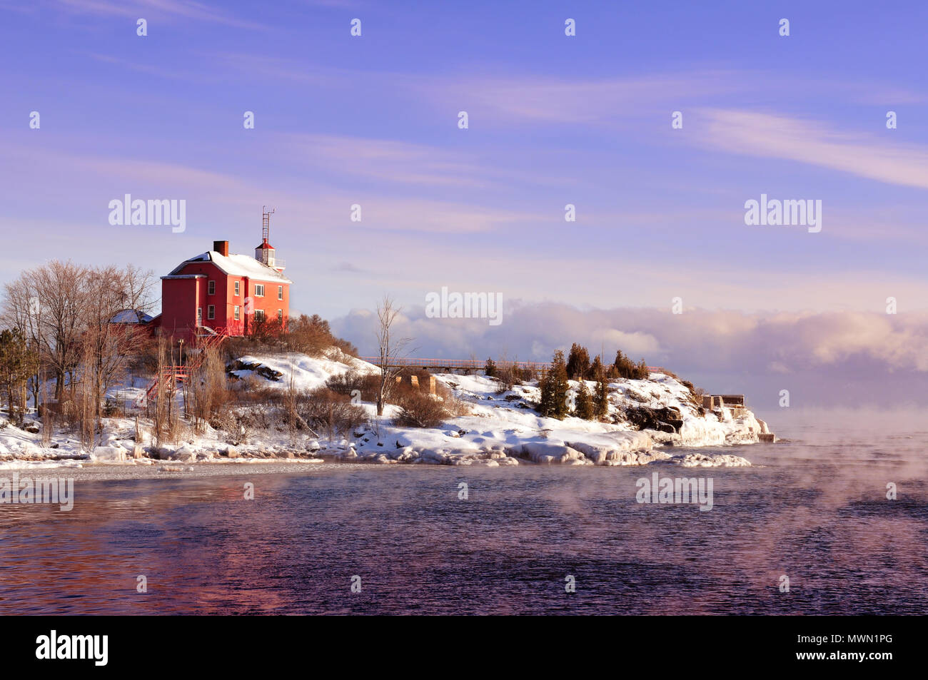 Harbor and peninsula hi-res stock photography and images - Alamy