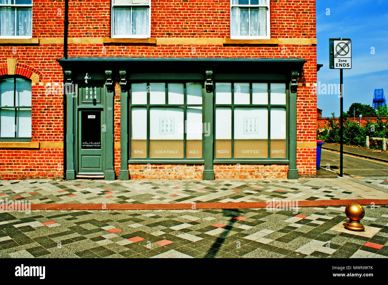 Hit the Bar Pub, Bridge Street, Middlesbrough, Cleveland, England Stock ...