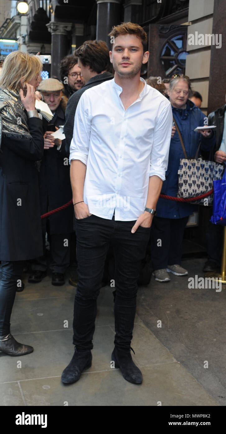 John bremner hi-res stock photography and images - Alamy