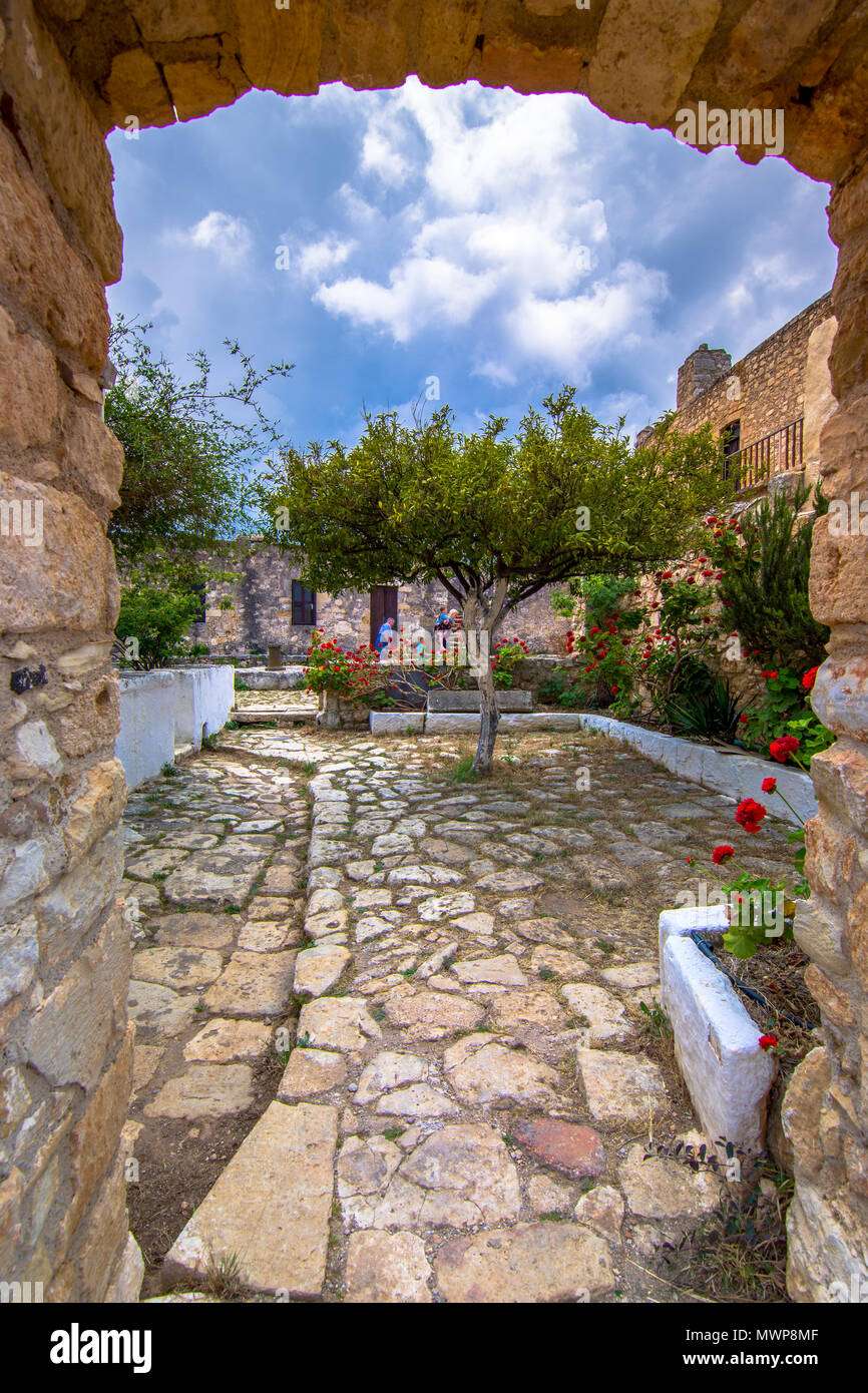 Roman amphitheatre ancient ruins crete hi-res stock photography and ...