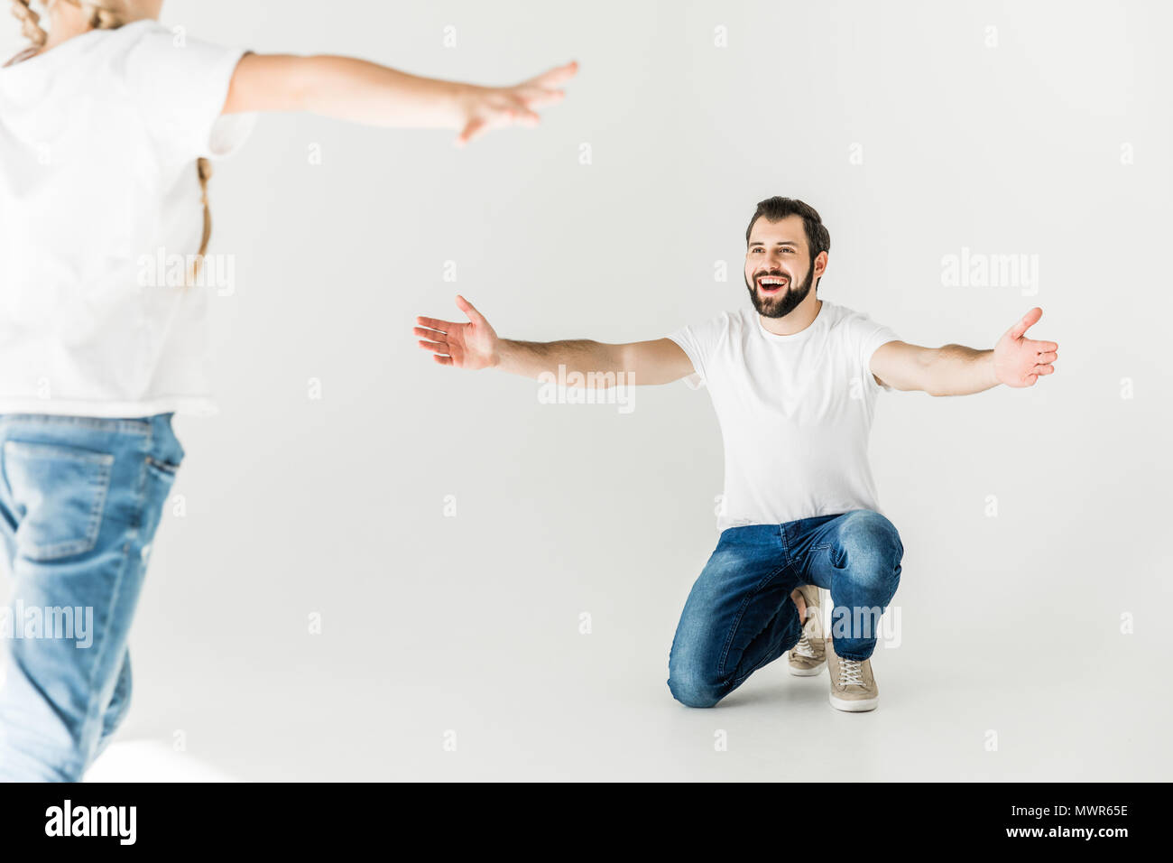 Father open arms daughter hi-res stock photography and images - Alamy