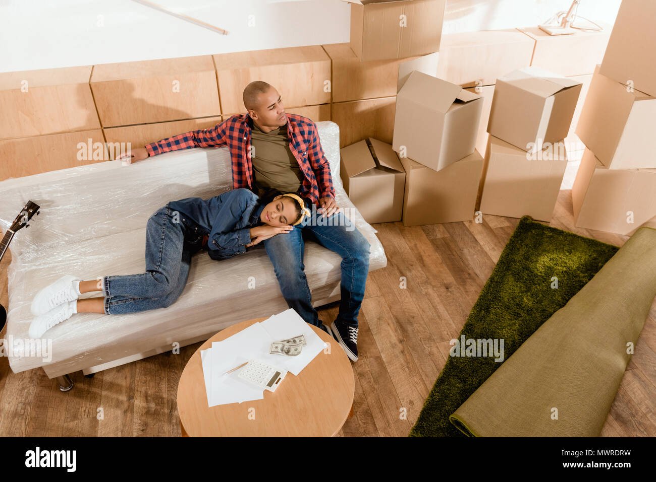 Resting boxes hi-res stock photography and images - Alamy