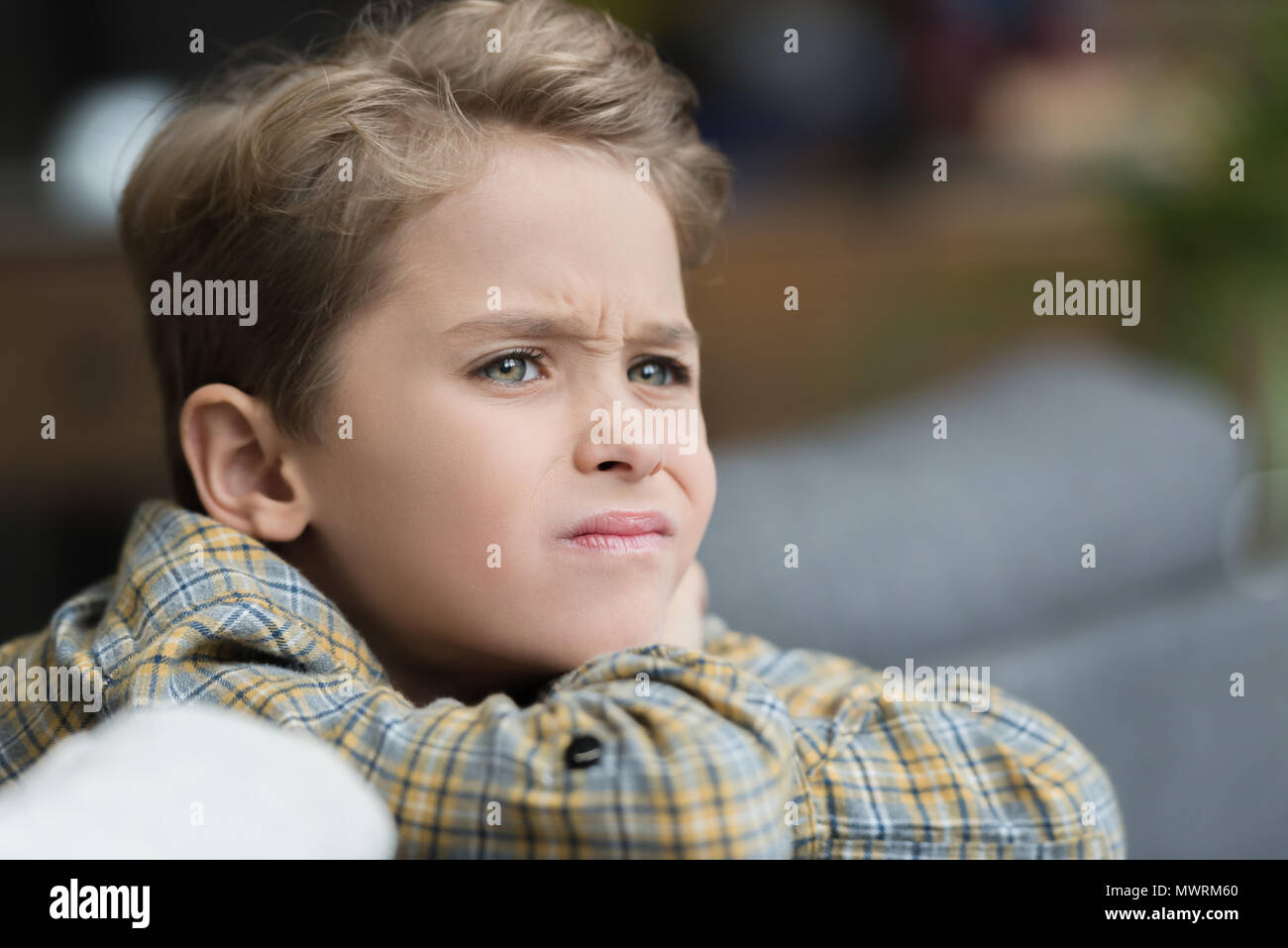 Grumpy face hi-res stock photography and images - Alamy