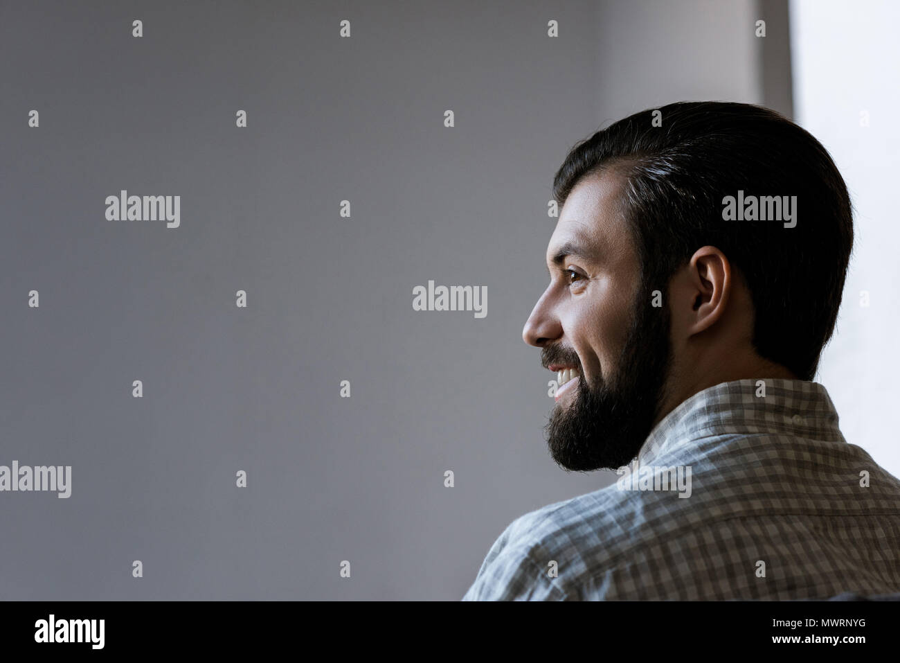 back view of handsome caucasian man with beard Stock Photo - Alamy