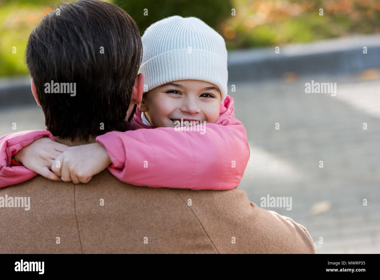 Daughter hugging her father hi-res stock photography and images - Alamy