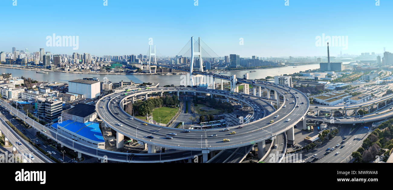 Beautiful Nanpu Bridge, crossing the Huangpu River, Shanghai, China ...