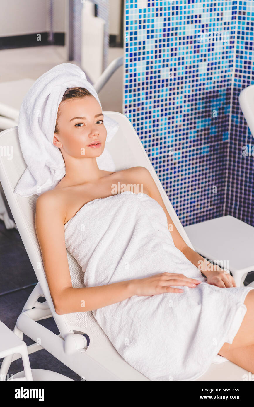 Woman on sunbed salon hi-res stock photography and images - Alamy