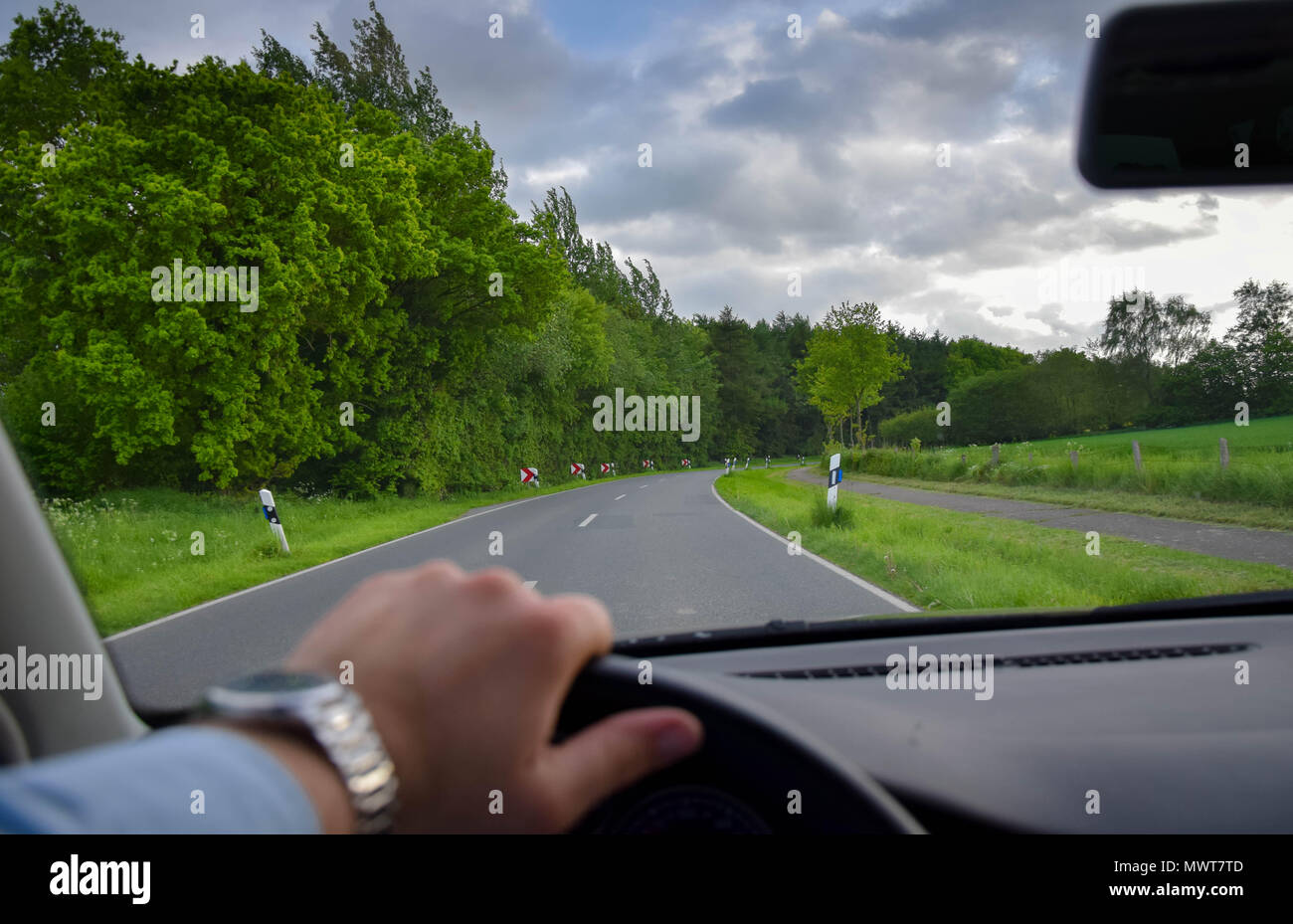 Car driving on side route hi-res stock photography and images - Alamy