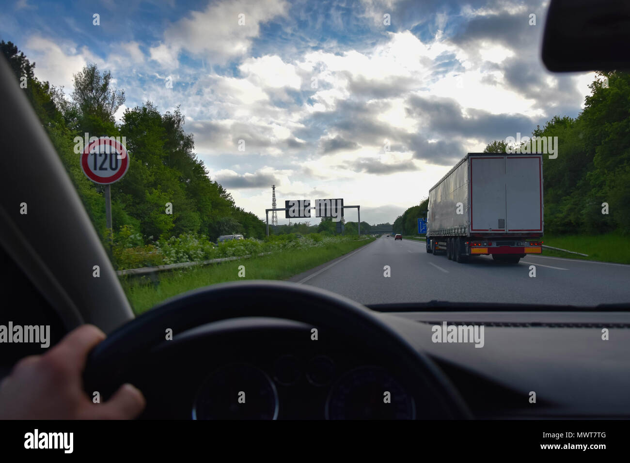 Google street view country hi-res stock photography and images - Alamy