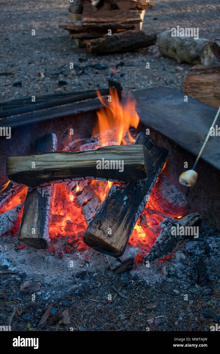 Roating hi-res stock photography and images - Alamy