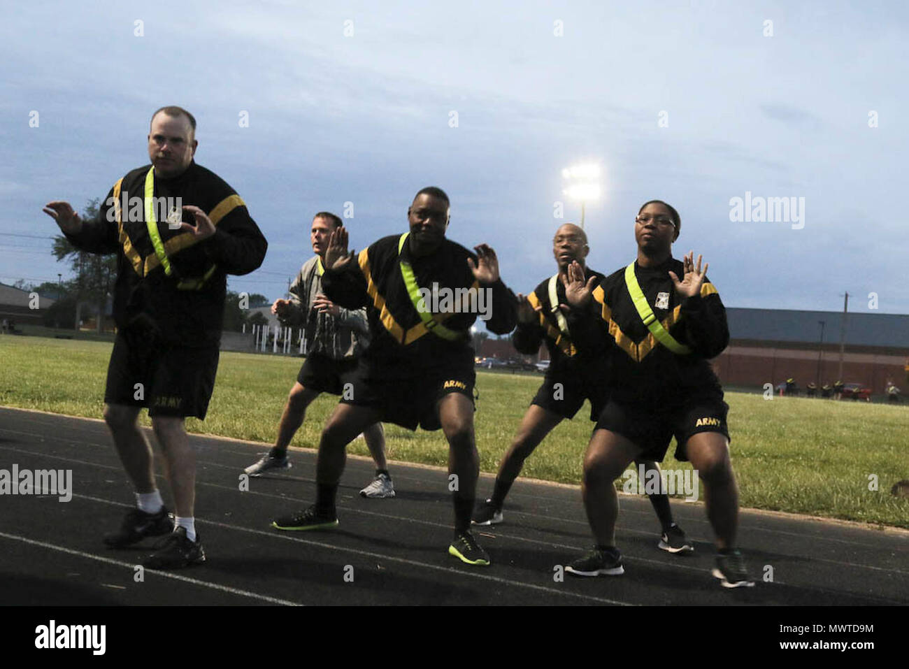 4th Cavalry Brigade held a team-building Physical Readiness Training ...