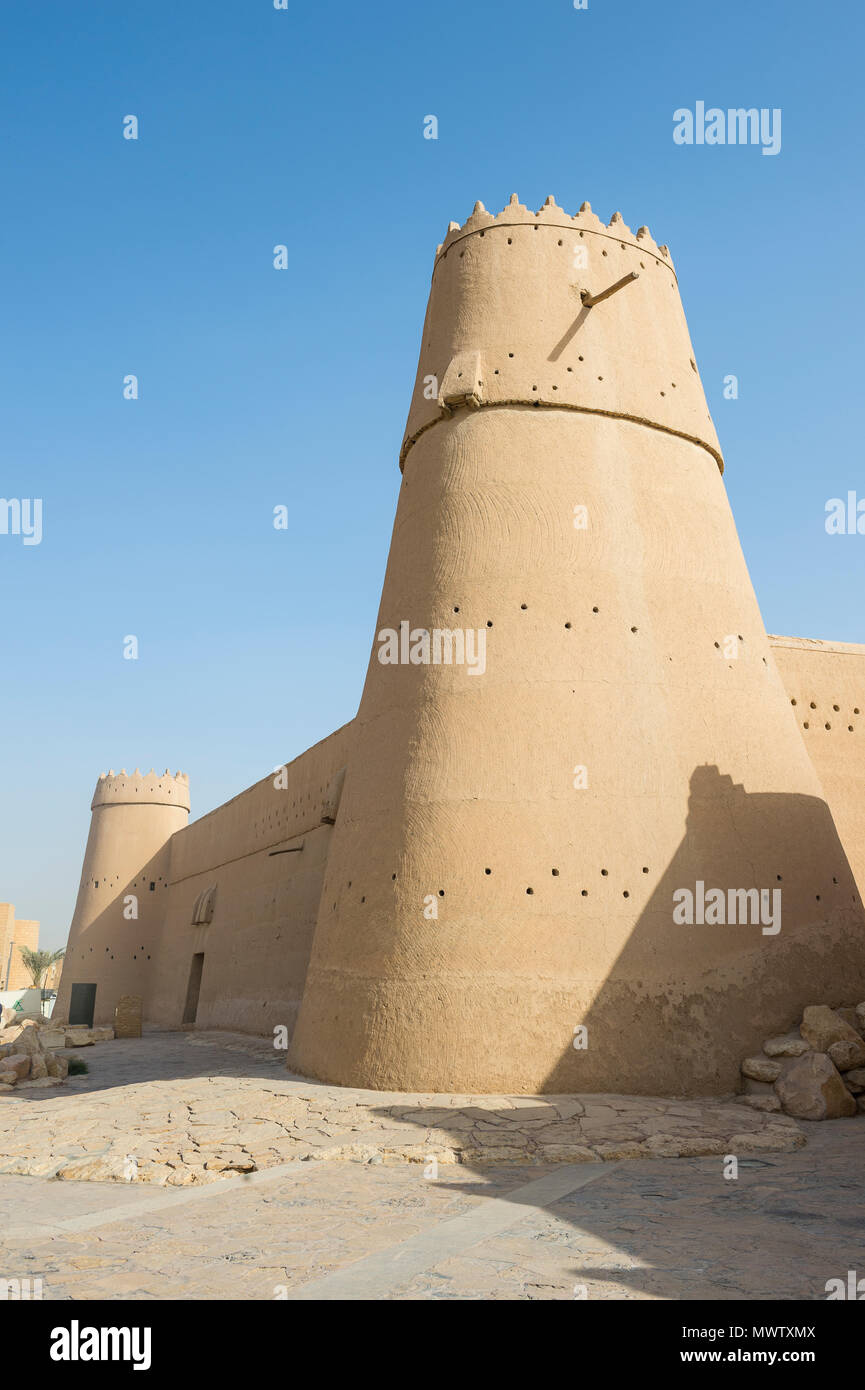 Masmak fort riyadh hi-res stock photography and images - Alamy