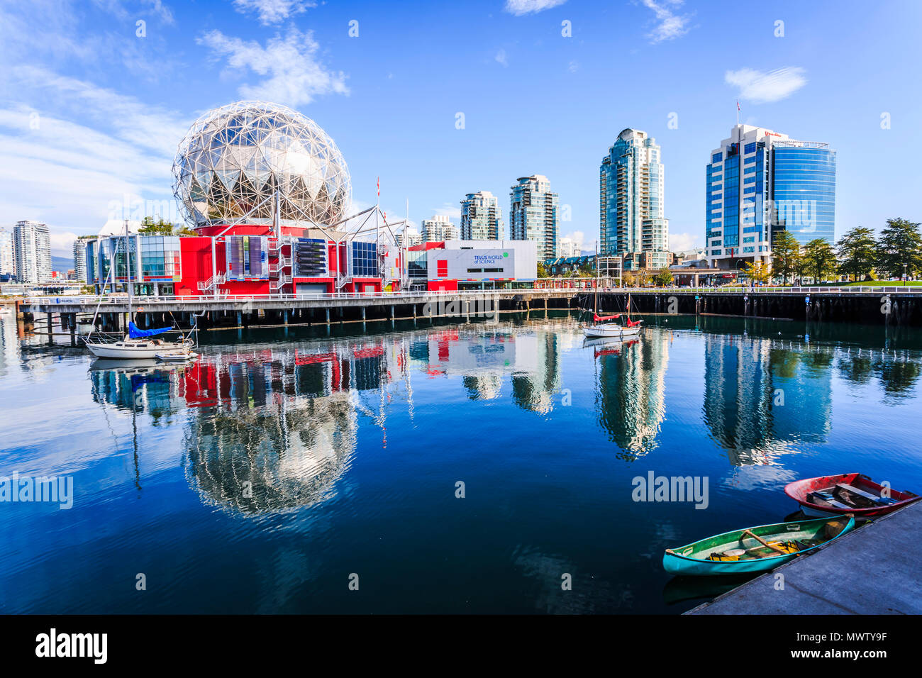Science world vancouver exterior hi-res stock photography and images ...