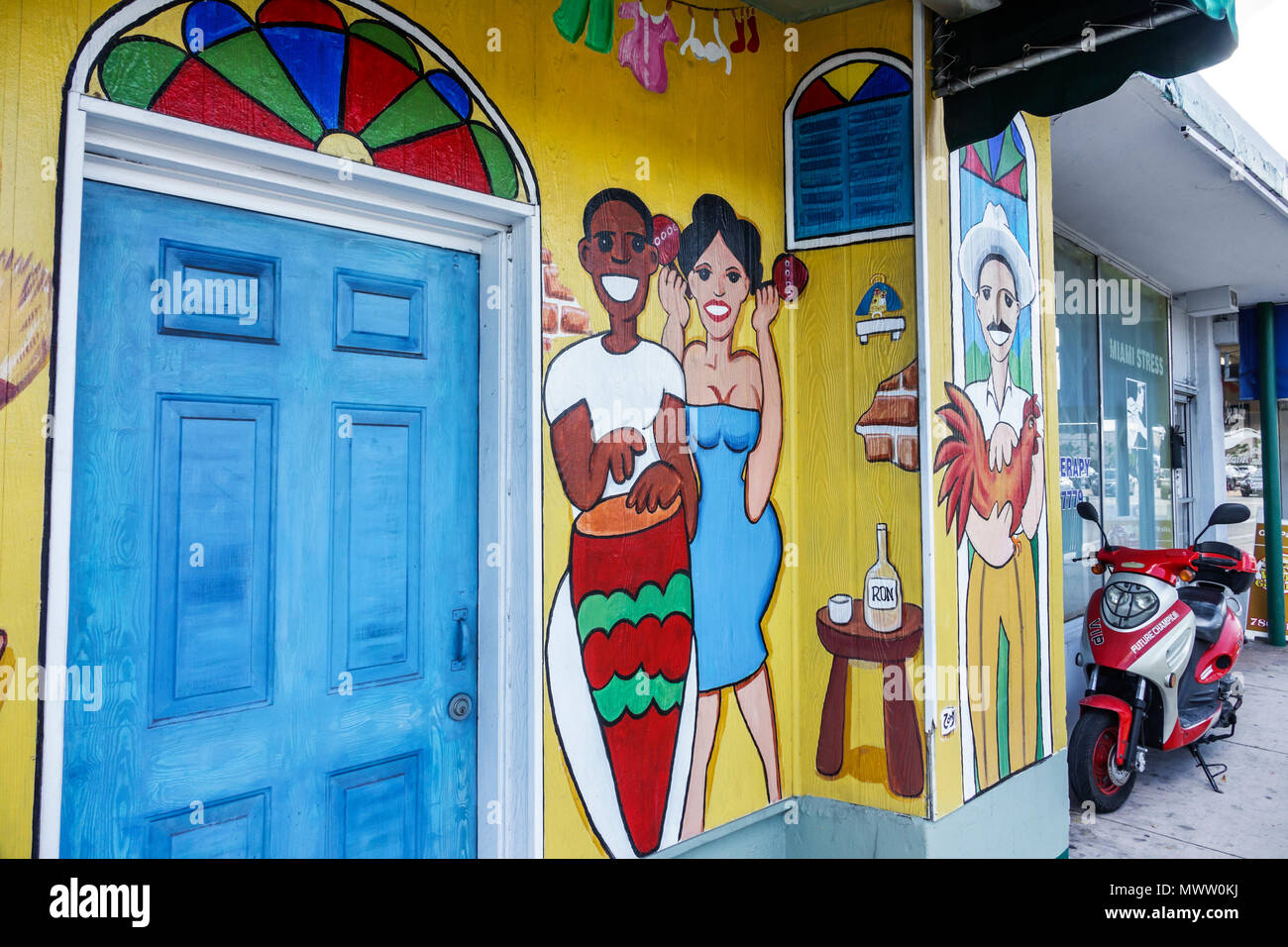 Cuban theme merchandise hi-res stock photography and images - Alamy