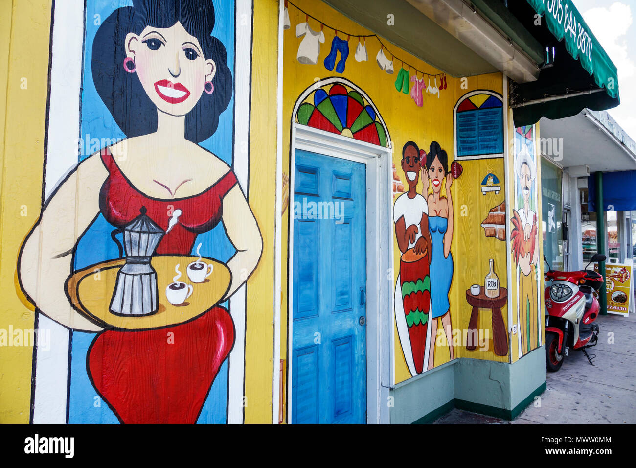 Cafecito cubano hi-res stock photography and images - Alamy