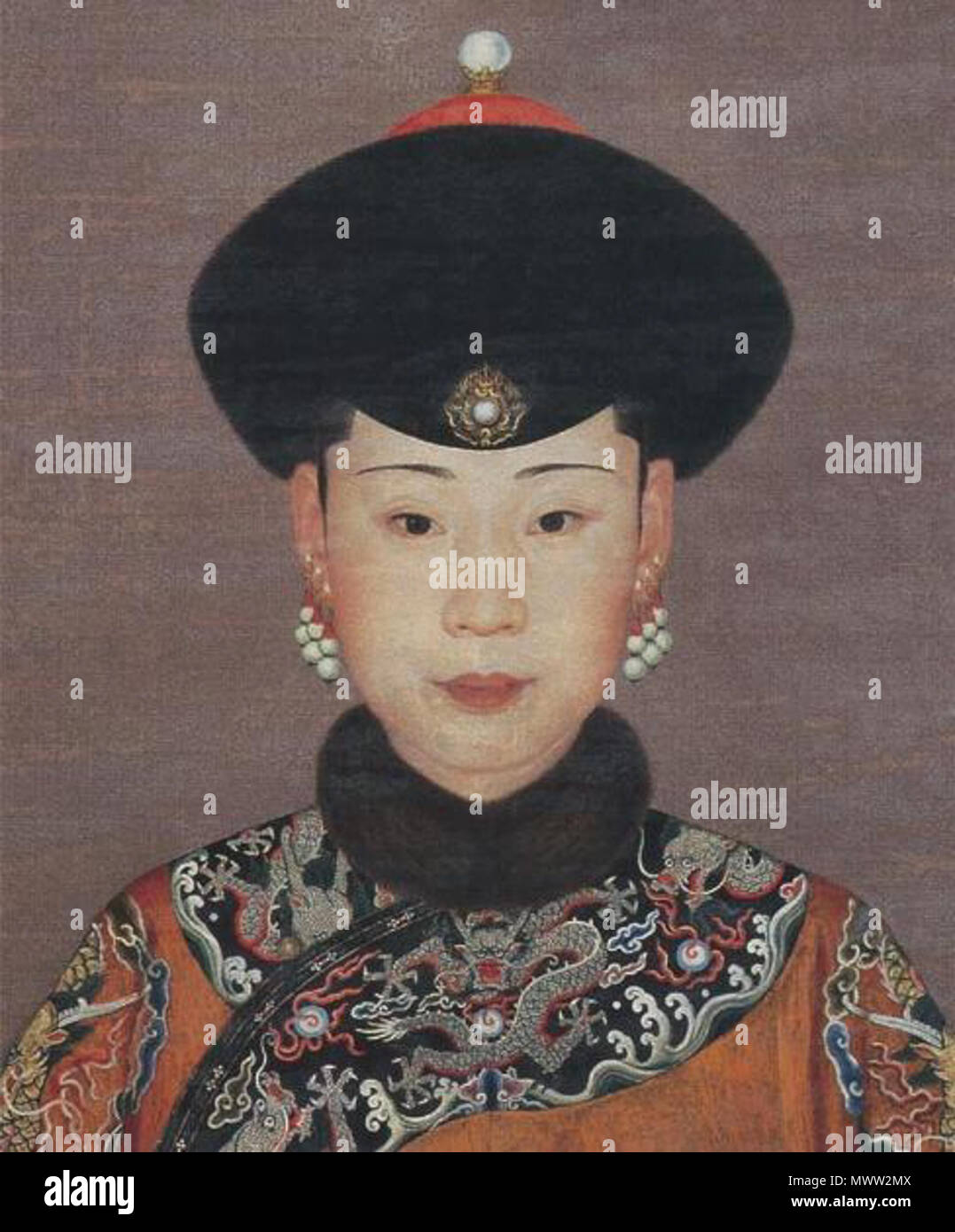 . The Official Imperial Portrait of Qing Dynasty's Empresses . Qing ...