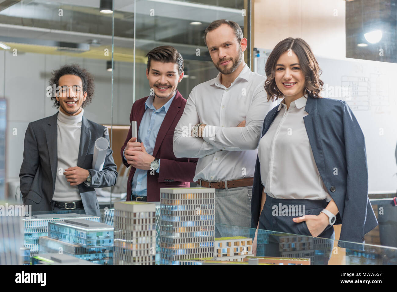 African woman next building hi-res stock photography and images - Alamy