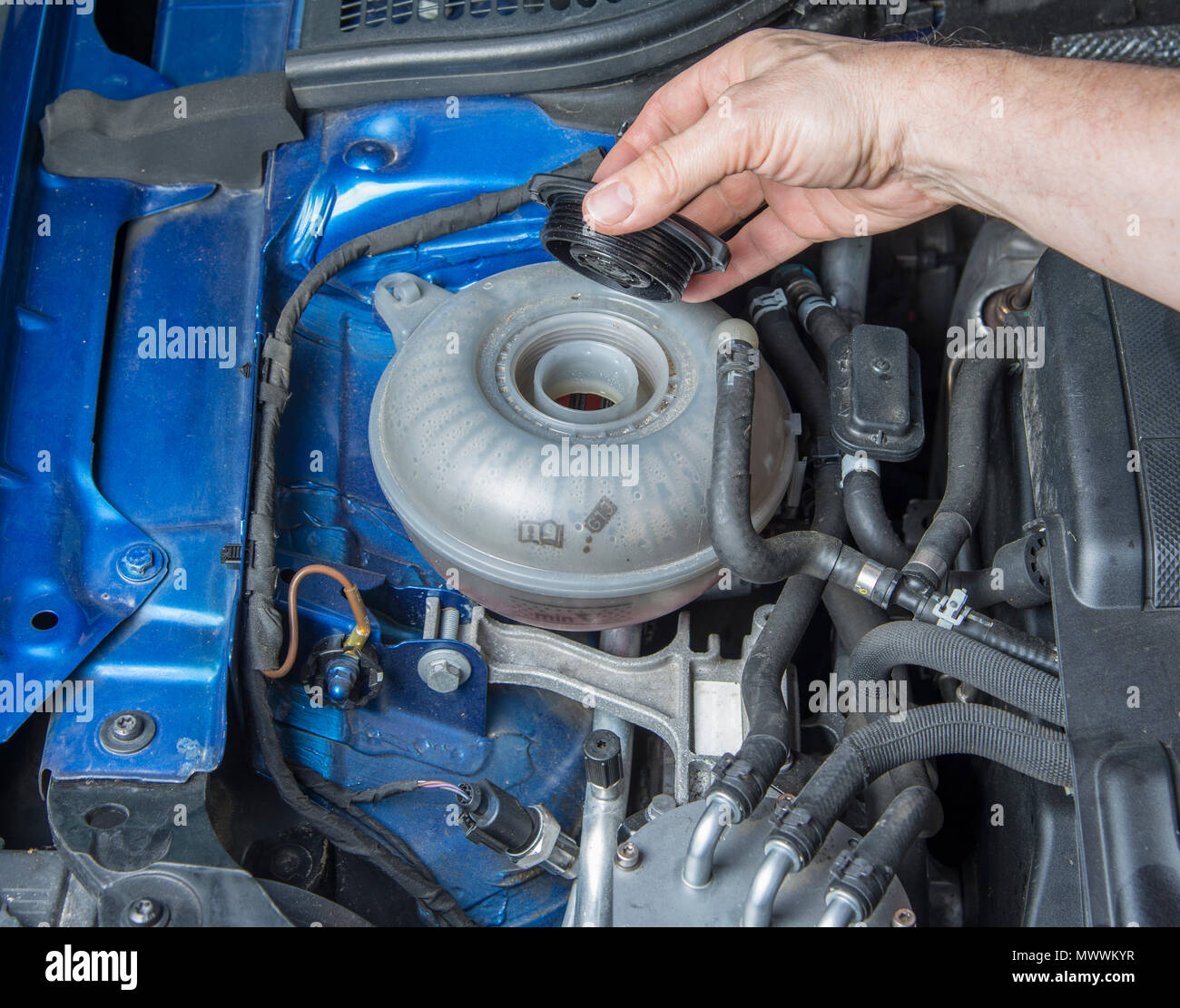 Car radiator tank hi-res stock photography and images - Alamy