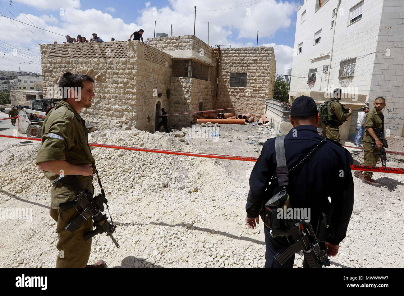 Hebron, West Bank, Palestinian Territory. 2nd June, 2018. Israeli ...