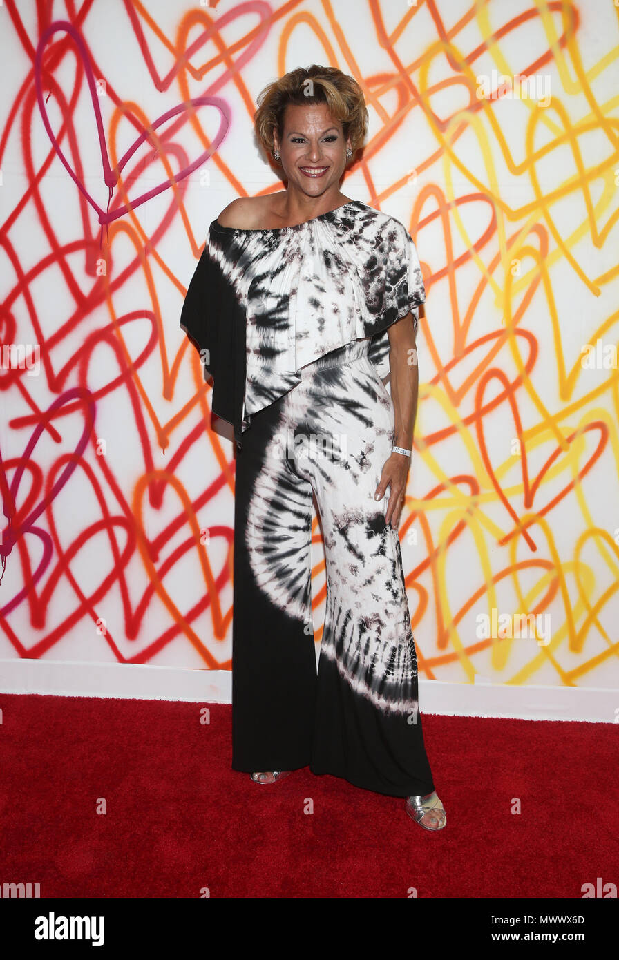 Alexandra billings red carpet hi-res stock photography and images - Alamy