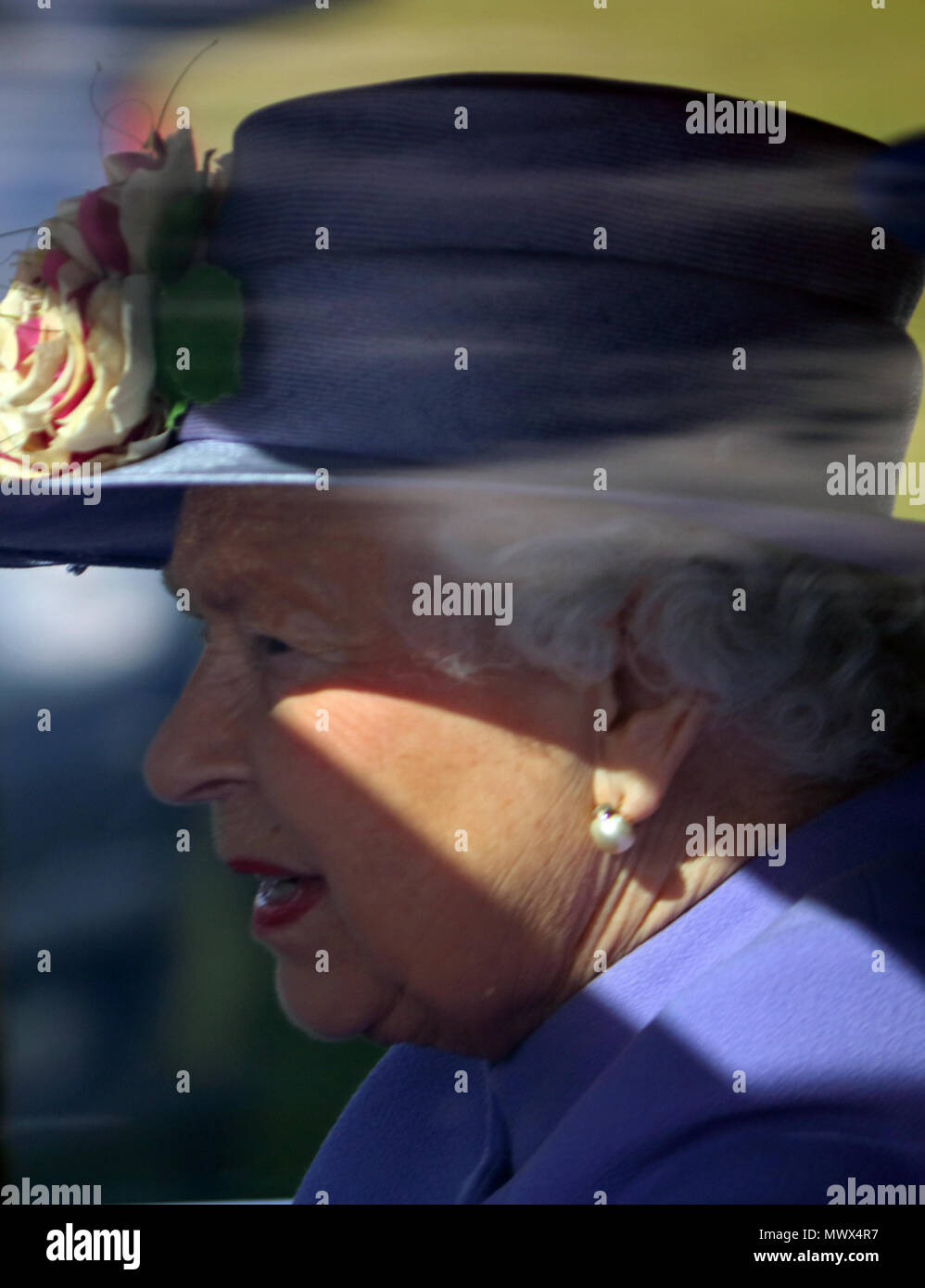 Royal bentley hi-res stock photography and images - Alamy