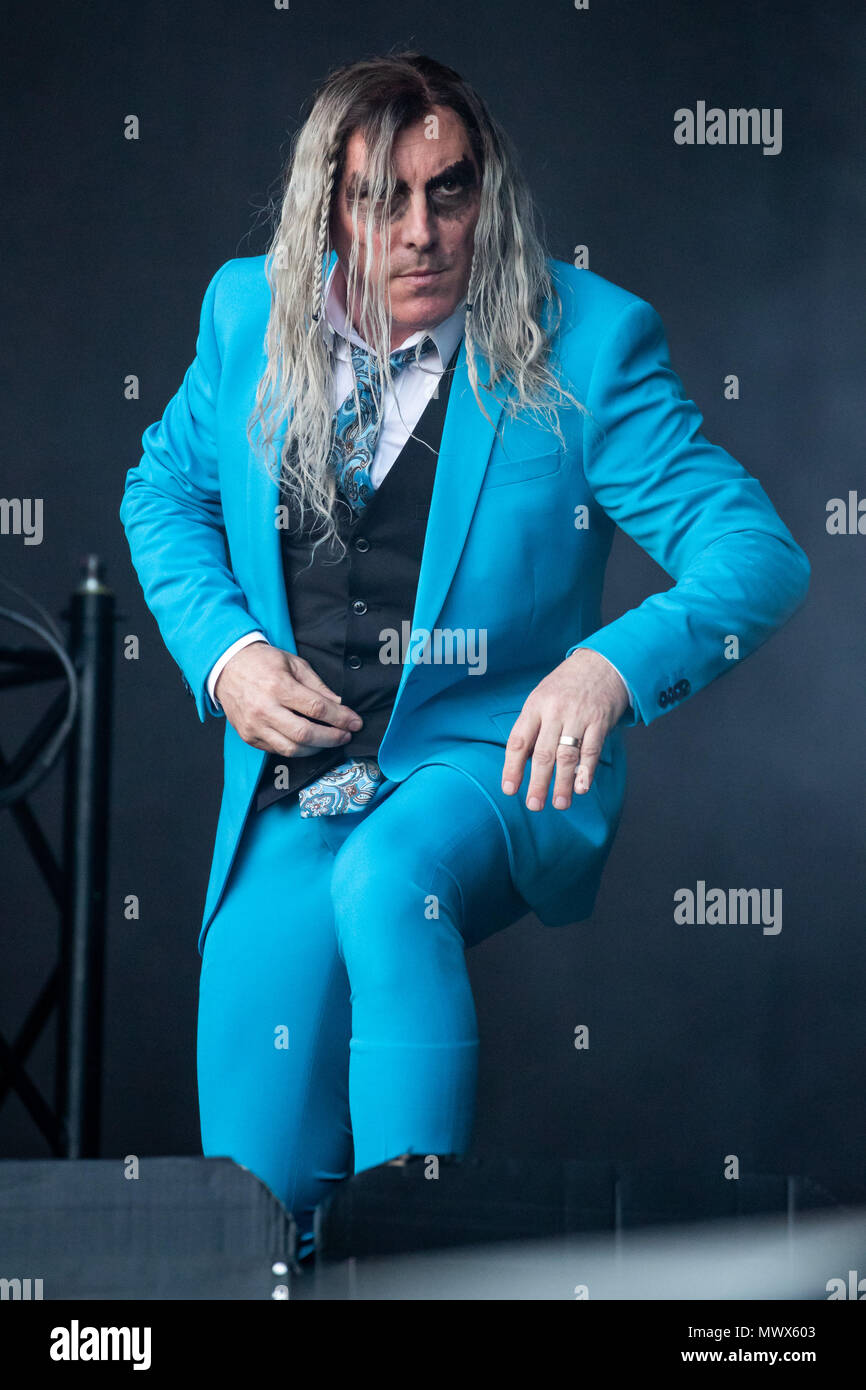 Maynard James Keenan Blue