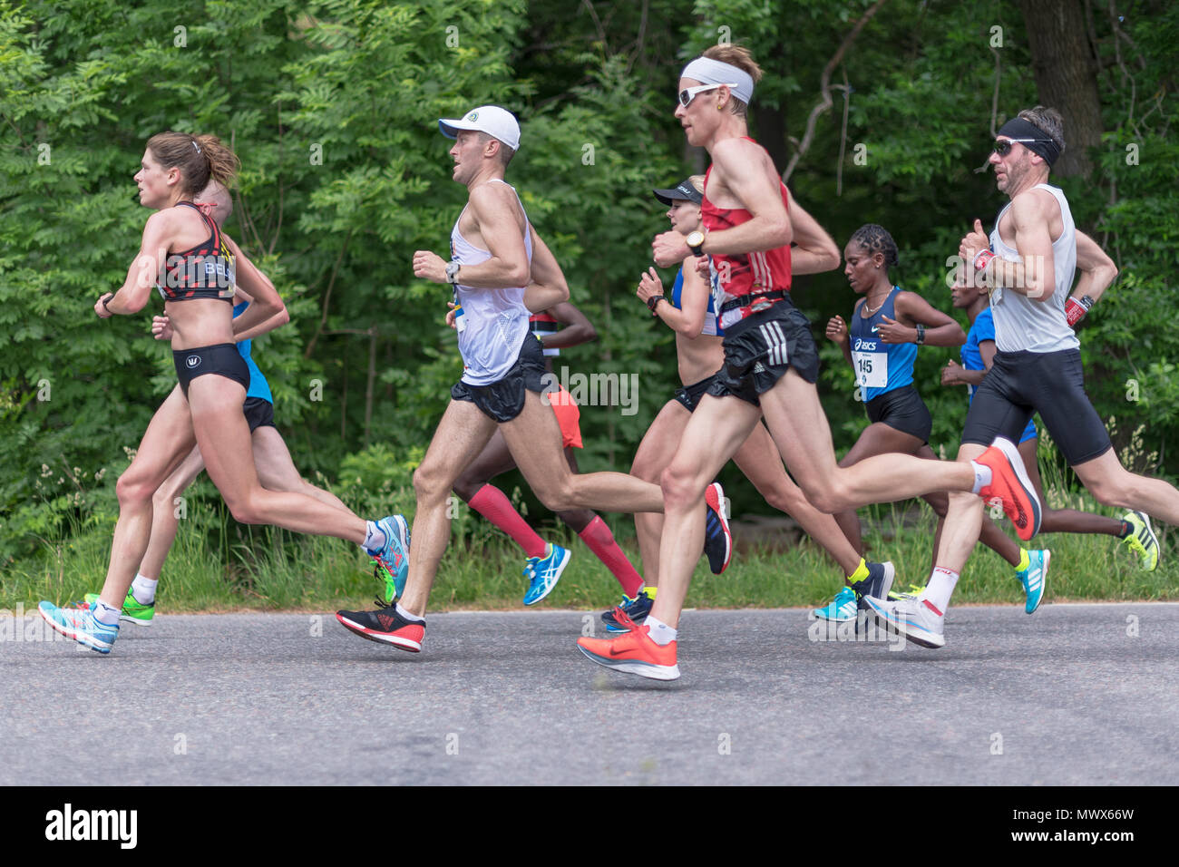 First Female Marathon Runner High Resolution Stock Photography and ...