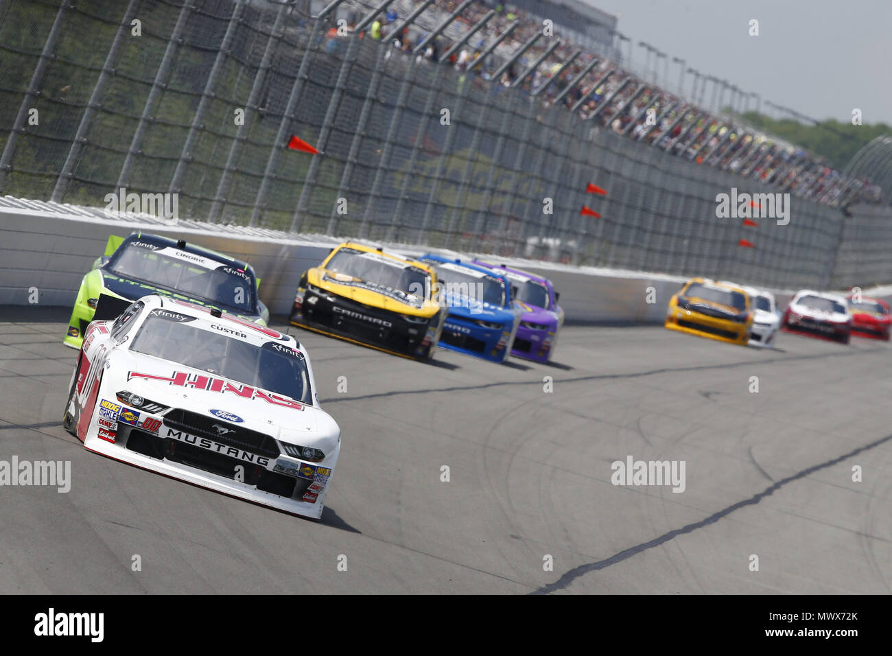 Long Pond, Pennsylvania, USA. 2nd June, 2018. Cole Custer (00) brings ...