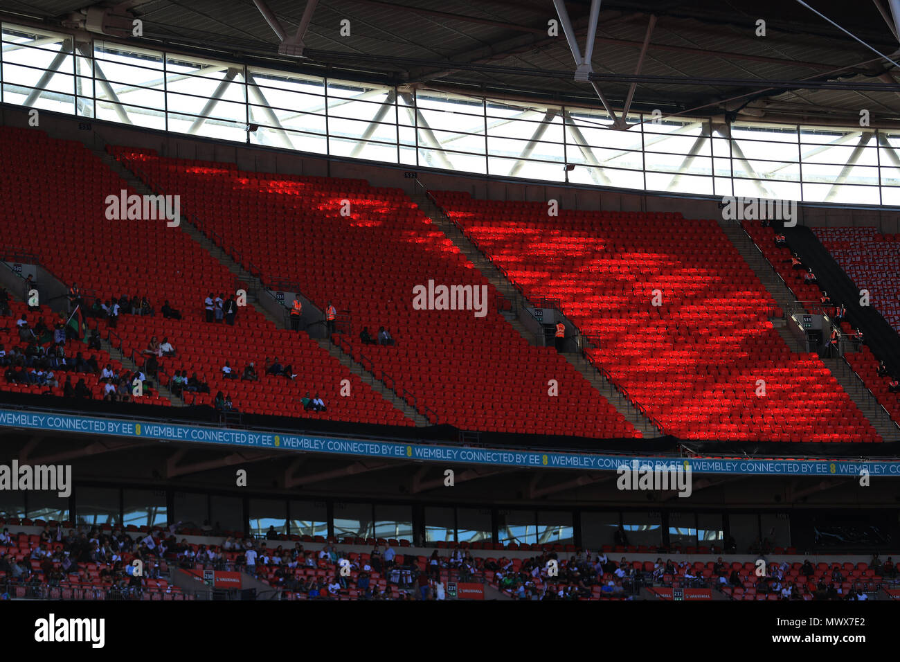 Wembley football stadium empty hi-res stock photography and images - Alamy