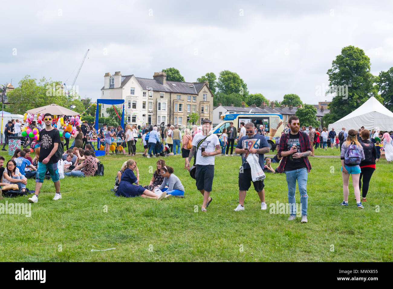 Cambridge midsummer fair hi-res stock photography and images - Alamy
