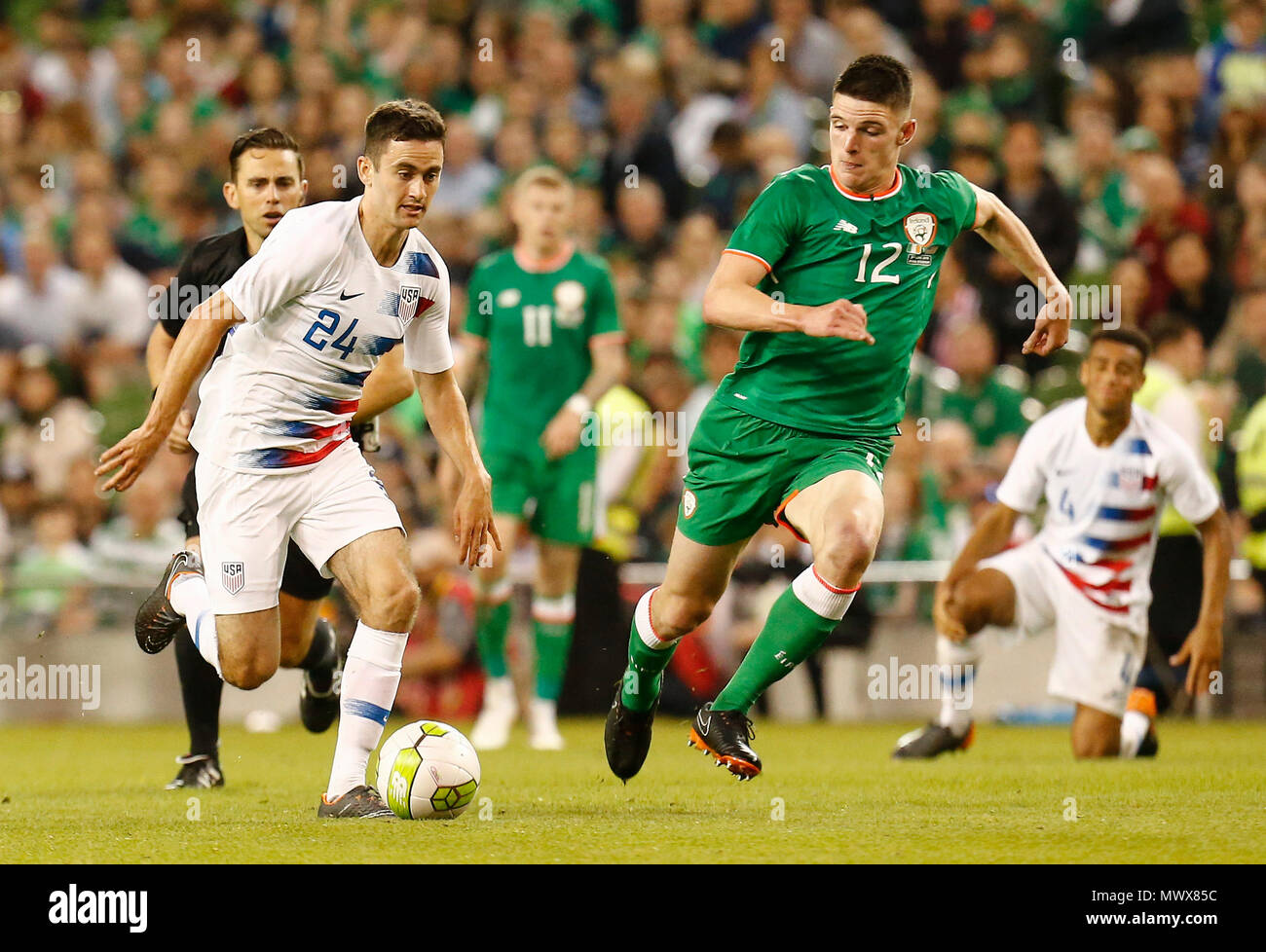 Declan rice ireland hi-res stock photography and images - Alamy